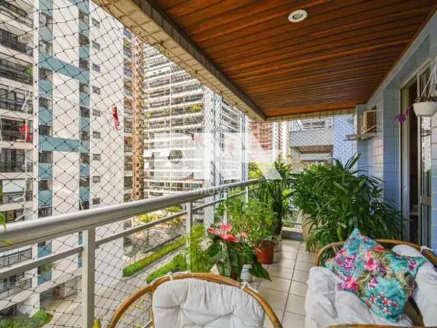 Apartamento: / Residencial / Barra da Tijuca