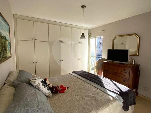 Apartamento Residencial Batel com uma ótima localização