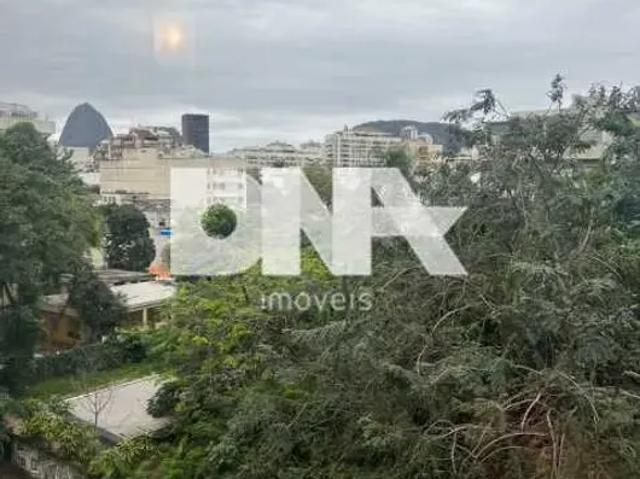 Apartamento: / Residencial / Botafogo