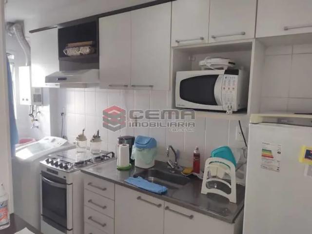 Apartamento / Residencial / Centro