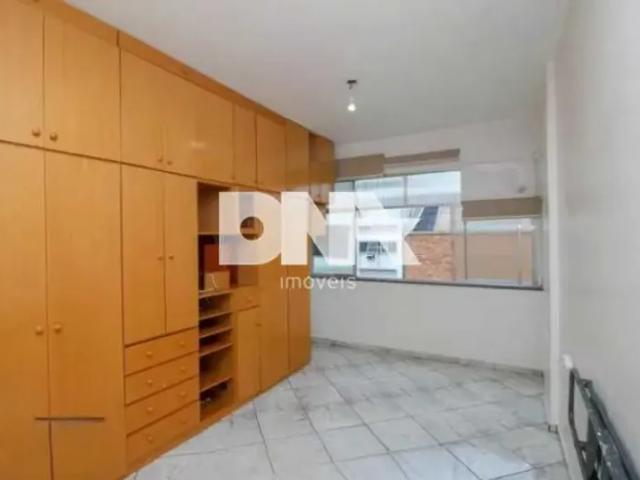 Apartamento / Residencial / Centro