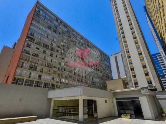 Apartamento Residencial Centro Área Útil: 120 m² Área Total: 147 m²