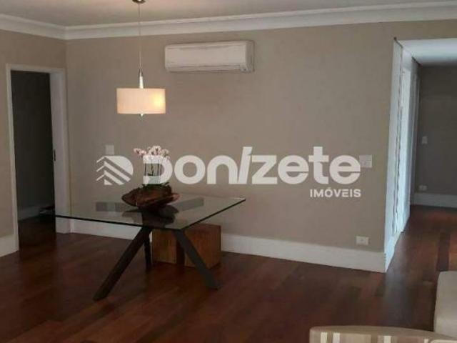 Apartamento Residencial com 3 suítes em Santo André, Jardim — 4 vagas