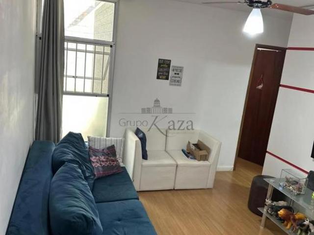 Apartamento Residencial das Chácaras 2 dormitórios 53m² Monte Castelo SJCampos