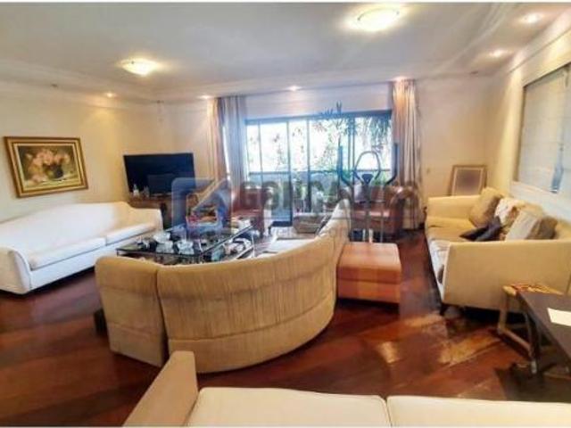 Apartamento Residencial de 4 Quartos com 3 Suítes, 4 Vagas e 3 Elevadores em Santo Antônio, São Caet