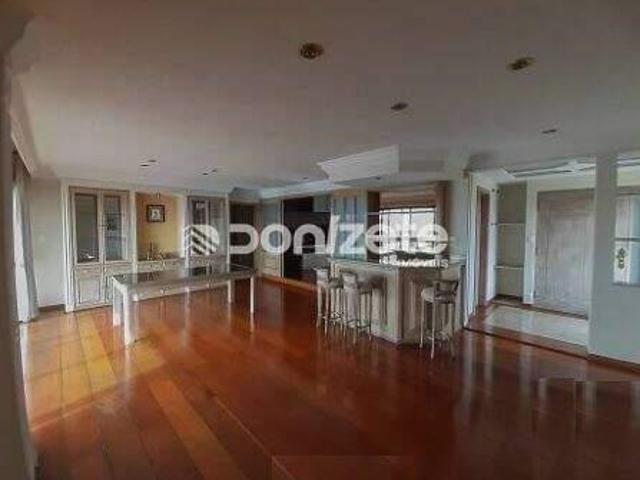 Apartamento Residencial de 4 Quartos no Vila Guiomar, Santo André – 240 m², 2 Vagas