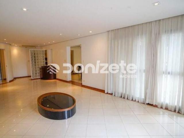 Apartamento Residencial de 190 m² com 3 Vagas em Jardim, Santo André – 1 Quarto, 1 Suíte e 3 Salas