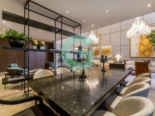 Apartamento residencial de Alto Padrão para Venda Fotos da área externa e do apto decorado Valor