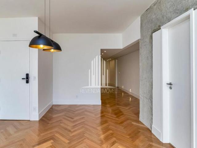 Apartamento RESIDENCIAL em SÃO PAULO SP, CERQUEIRA CÉSAR