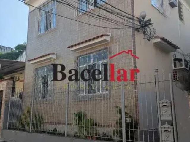 Apartamento: / Residencial / Encantado