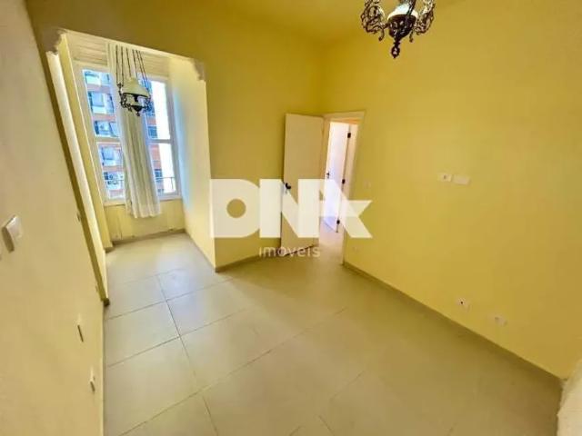 Apartamento: / Residencial / Flamengo