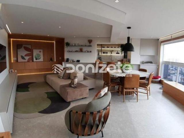 Apartamento Residencial Frontal com 3 suítes, 3 vagas – Vila Guiomar, Santo André