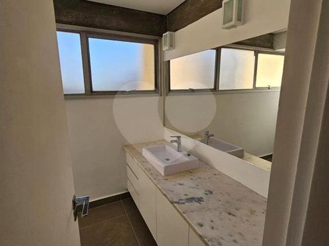 Apartamento Residencial ITAIM BIBI Área Útil: 125 m² Área Total: 125 m²