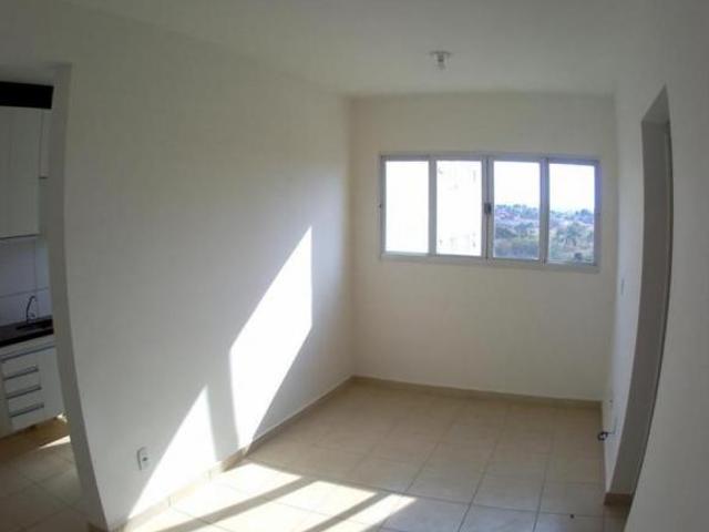 Apartamento Residencial localizado no Residencial Colorado com portaria e cozinha planejada