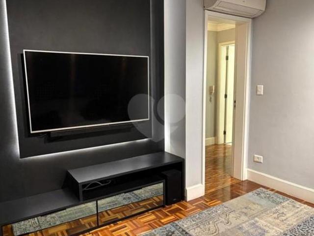Apartamento Residencial MOEMA Área Útil: 130 m² Área Total: 130 m²