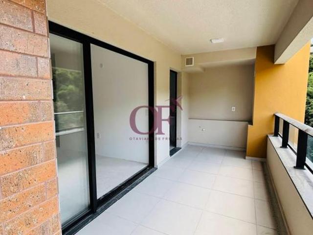 Apartamento Residencial Odeon 95m²