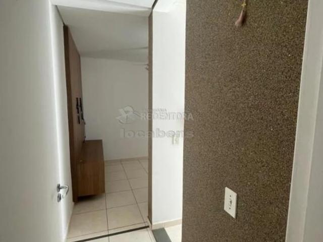 Apartamento Residencial para Locação ou Venda com 2 Dormitórios no bairro Rios di Itália