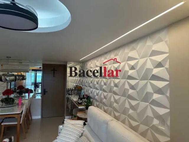 Apartamento / Residencial / Recreio dos Bandeirantes