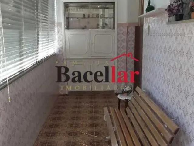 Apartamento / Residencial / Rio Comprido
