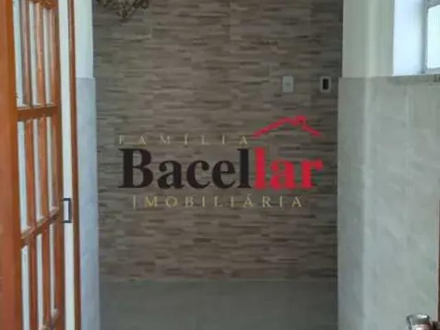 Apartamento: / Residencial / Rocha