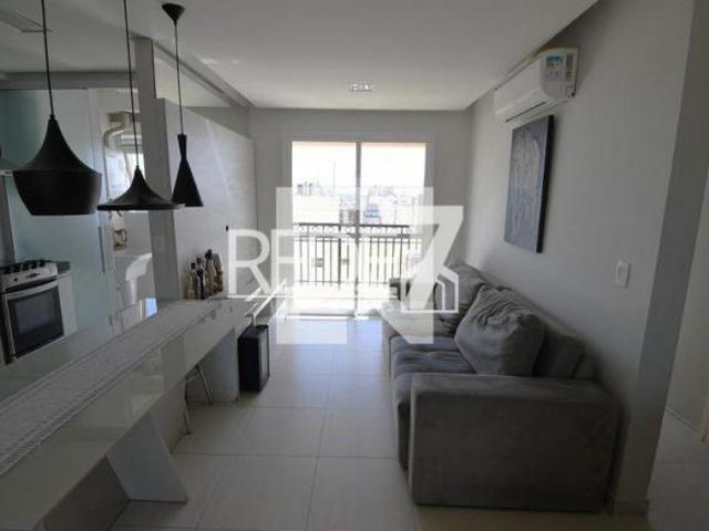 APARTAMENTO RESIDENTIAL em Campinas São Paulo, Cambuí