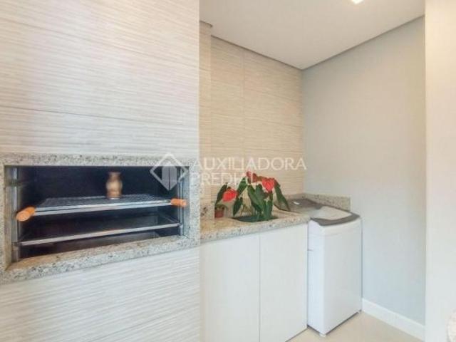 Apartamento Rio Branco dois dormitórios dois banheiros churrasqueira
