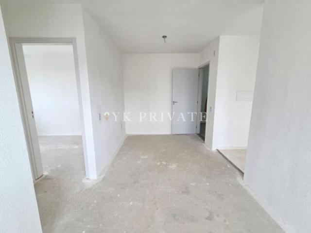 Apartamento/ Rua do Bosque, 804 / 2 dormitorios/ Andar alto/ Vista Livre !