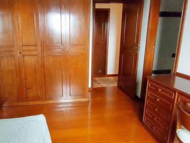 Apartamento Rua sem saída e fechada vista privilegiada 190m2 4 suítes