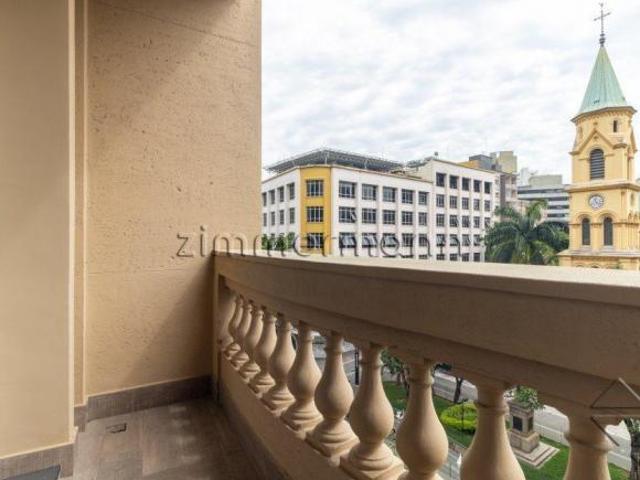APARTAMENTO SANTA CECILIA 2 DORMITÓRIOS