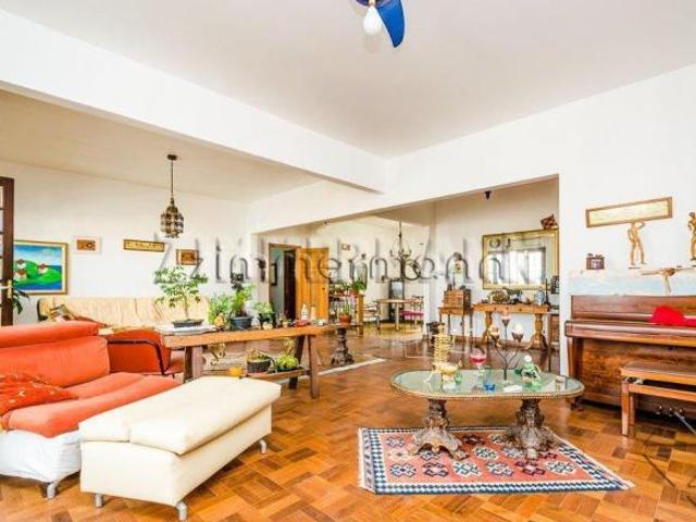 APARTAMENTO SANTA CECILIA 3 DORMITÓRIOS