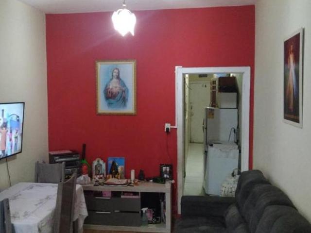 APARTAMENTO SANTA CECÍLIA