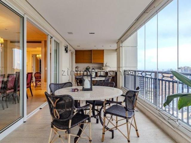 APARTAMENTO SANTA CECÍLIA 4 DORMITÓRIOS 6 VAGAS