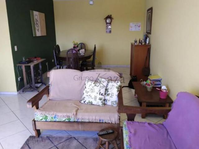Apartamento Santa Cruz dos Lázaros Jacareí 3 Dormitórios 108m² Aceita