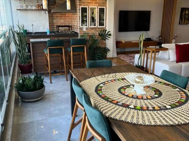 Apartamento Santo Amaro 3 Dormitórios 191m²