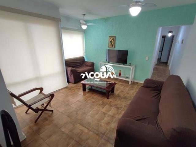 Apartamento sacada 3 dormitorios Enseada Guaruja