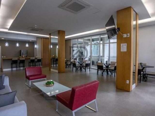Apartamento saude andar alto Piscina coberta vaga Determinada