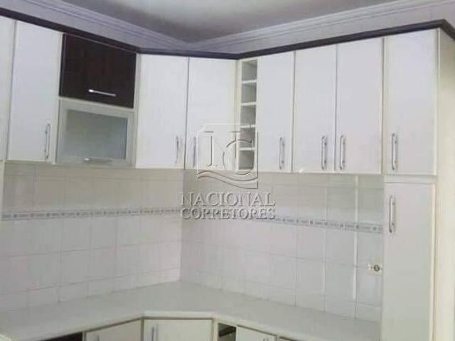 Apartamento sem condomínio à venda com 3 dormitórios 86m² de área útil Vila Humaitá Santo Andr