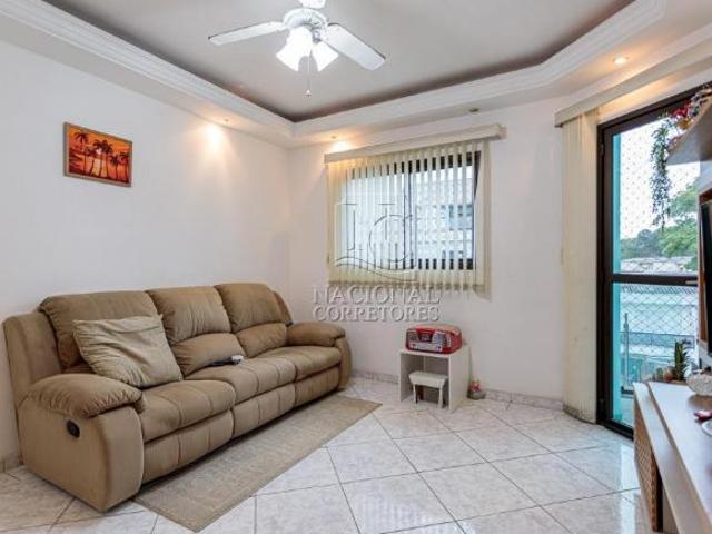 Apartamento Sem Condomínio à venda, 3 quartos, 1 suíte, 2 vagas, Vila Guiomar
