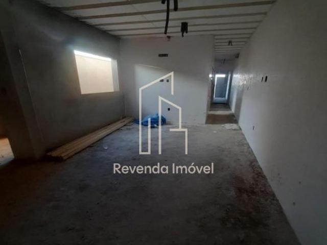 Apartamento sem condomínio com 3 dormitórios e com 2 vagas de garagem