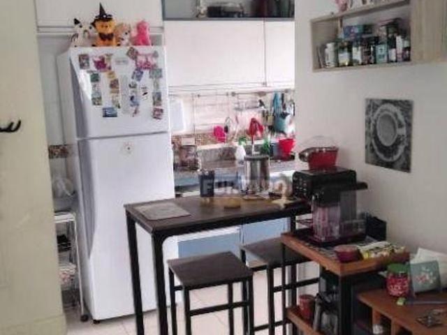 Apartamento sem Condomínio com 2 dormitórios à venda, 42 m² Santa Maria Sant