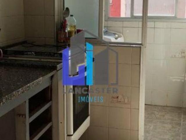 Apartamento sem elevador Vila Lutécia