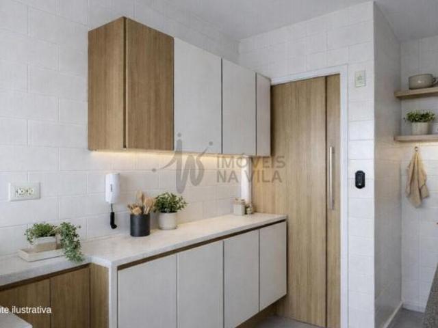 Apartamento sem vaga, 1 dormitório, andar alto, vista livre, próximo ao Parque Aclimação