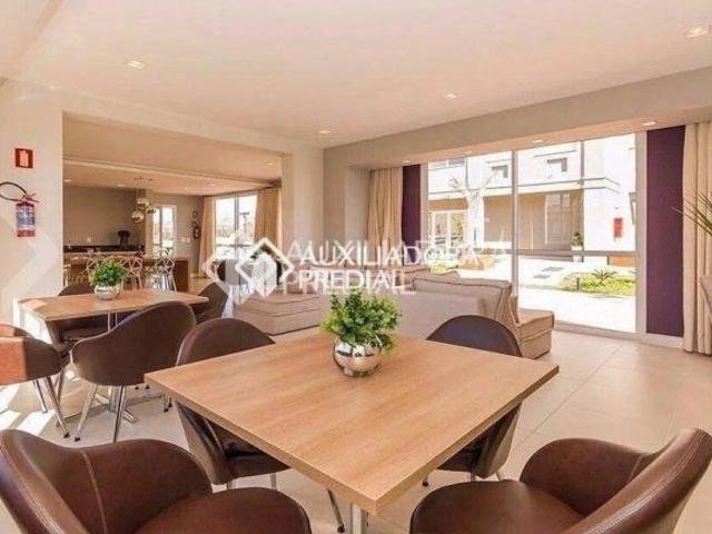 APARTAMENTO: Semi mobiliado, 51 m² de área privativa, composto de 02 dormitórios e com 01 vaga