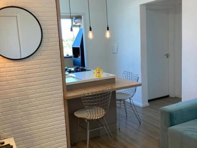 Apartamento semi mobiliado