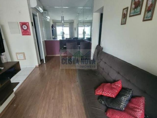 Apartamento Semi Mobiliado, 63m², 2 quartos, 1 vagas privativa, próximo à Praia, no Marapé