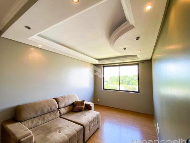 Apartamento semi mobiliado 72m² 02 dormitórios, 01 suíte com sacada, 01 vaga, no bairro Marechal Ron