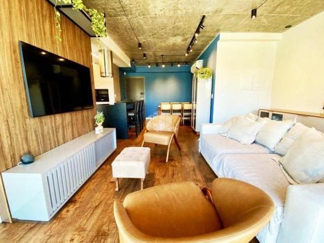Apartamento semi mobiliado 83,50m² 3 dormitórios, 01 vaga, no bairro Centro em Canoas