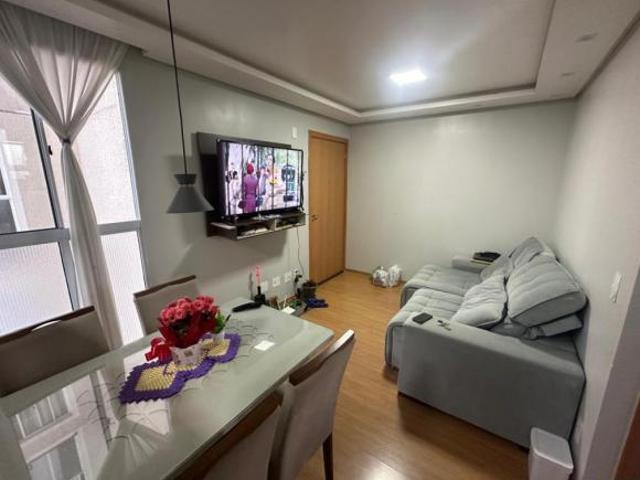 Apartamento semi mobiliado 02 dormitórios à venda em Caxias do Sul