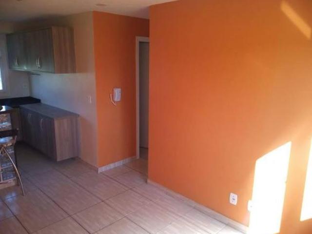 Apartamento semi mobiliado