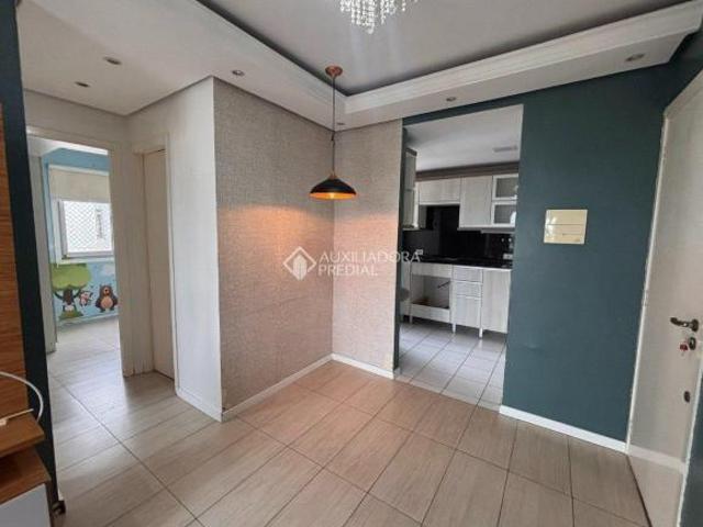 Apartamento semi mobiliado
